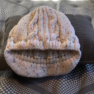 Accessories | Very Cute Warm Cap Creme Colored | Poshmark